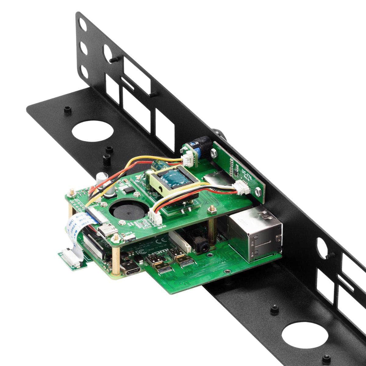 Raspberry Pi Ultimate Rackmount PoE OLED Display Power and Cooling Fan ...