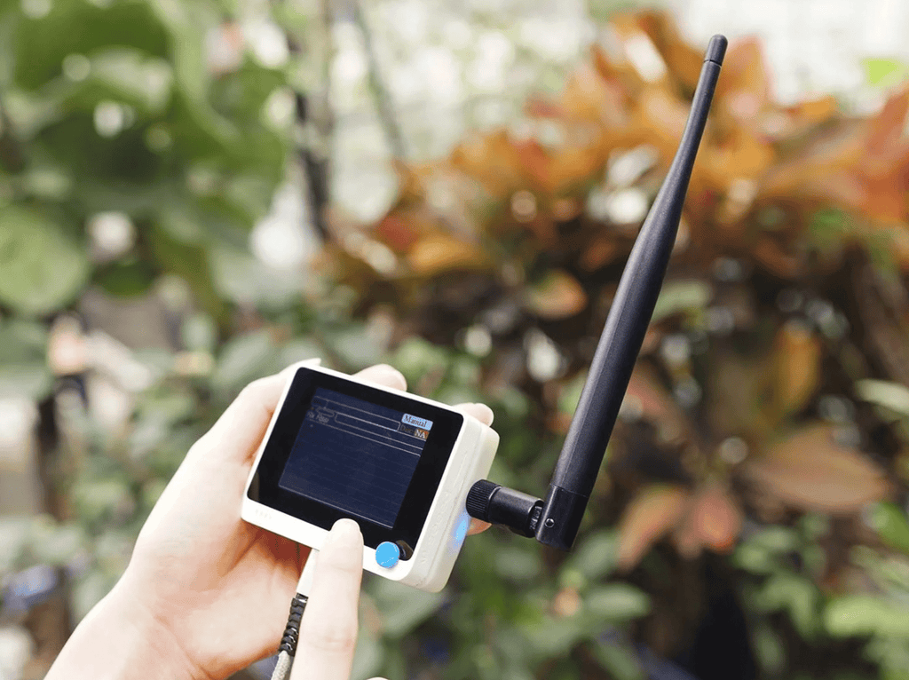 Wio Terminal LoRaWAN Helium Mapper Monitor for Helium Network